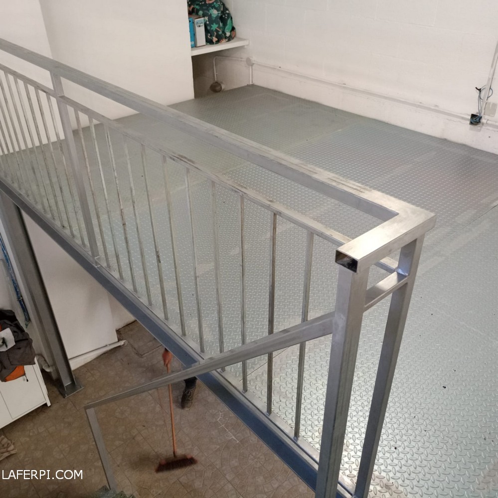 Soppalchi su misura Garage Box - Roma - Laferpi