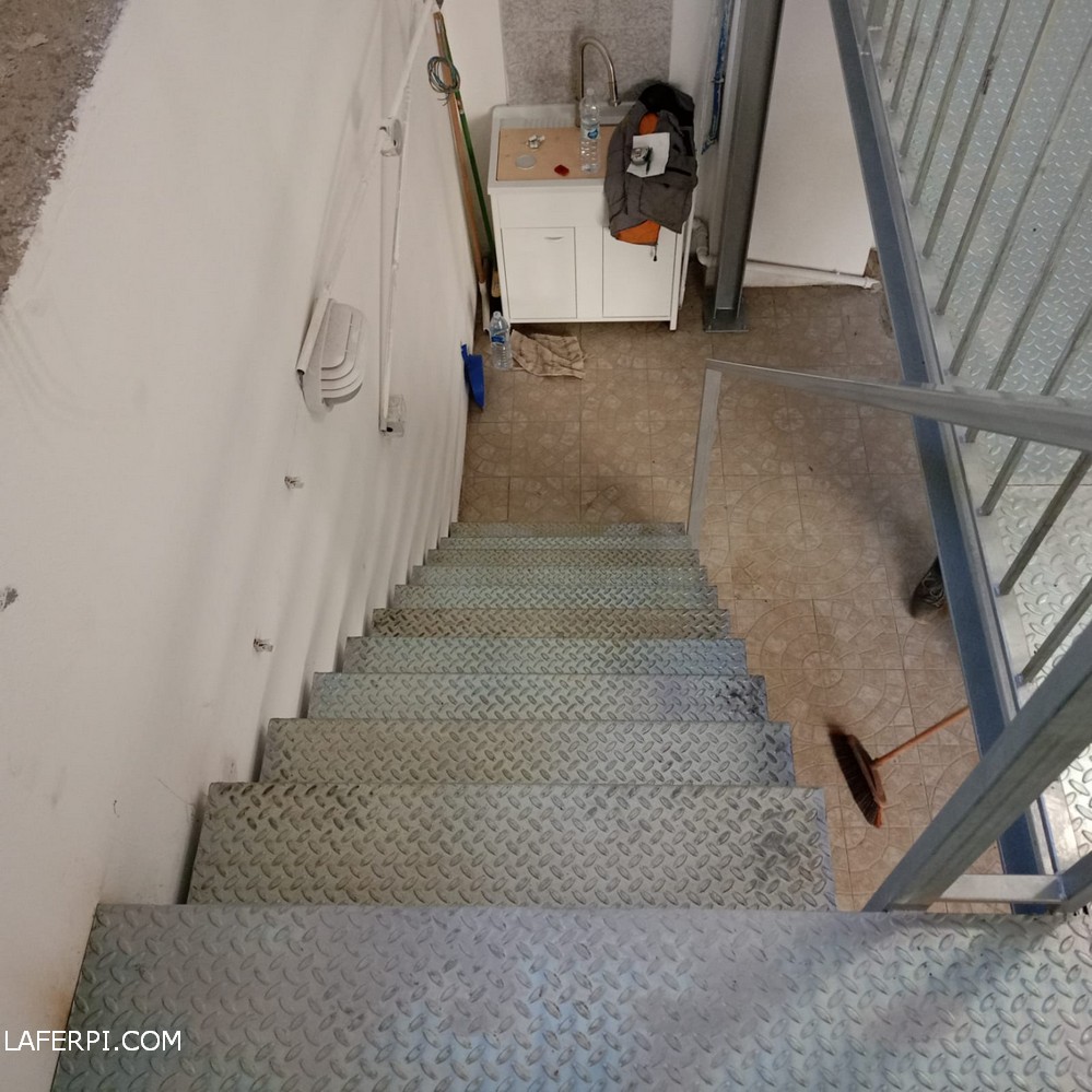 Soppalchi su misura Garage Box - Roma - Laferpi